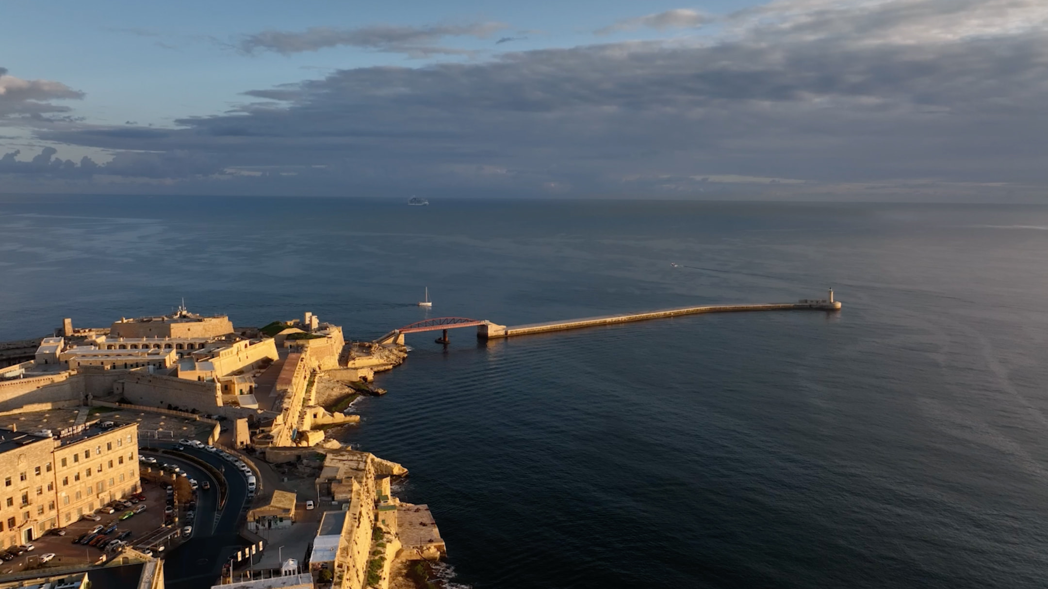 sullivan-maritime-25-years-hero-1 - Sullivan Maritime